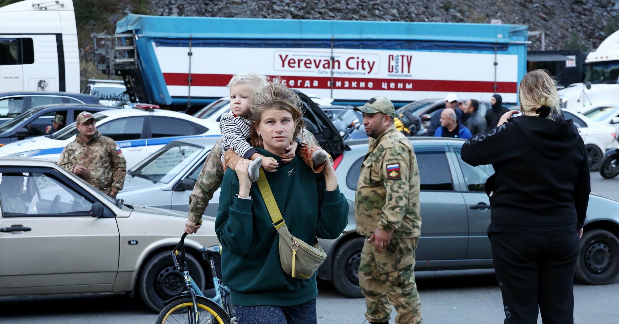 Emigration during War: A New Generation of Russian Migrants